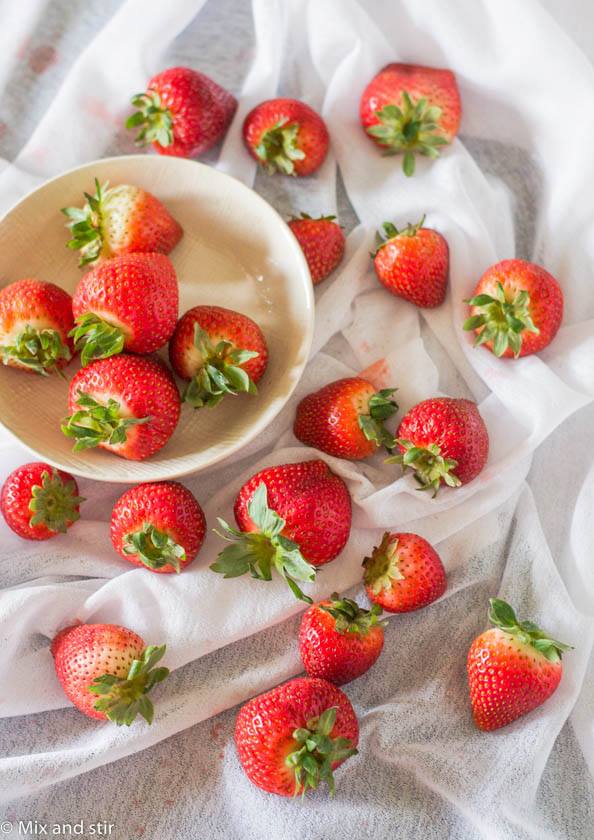 Mix and Stir: Strawberry Cream Cheese Popsicles